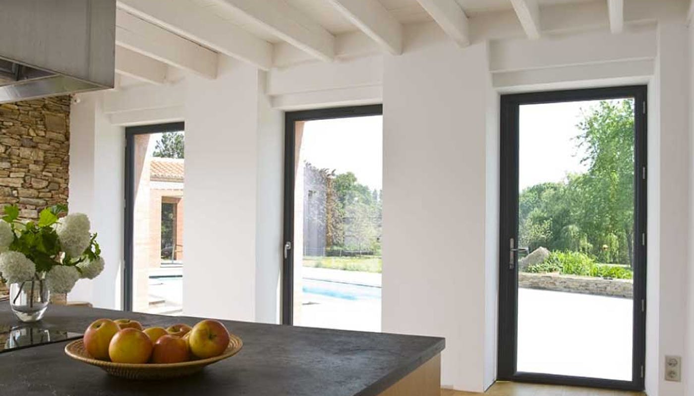 Combien faut-il de fenêtres dans une maison ? - Harmonie Fenetres